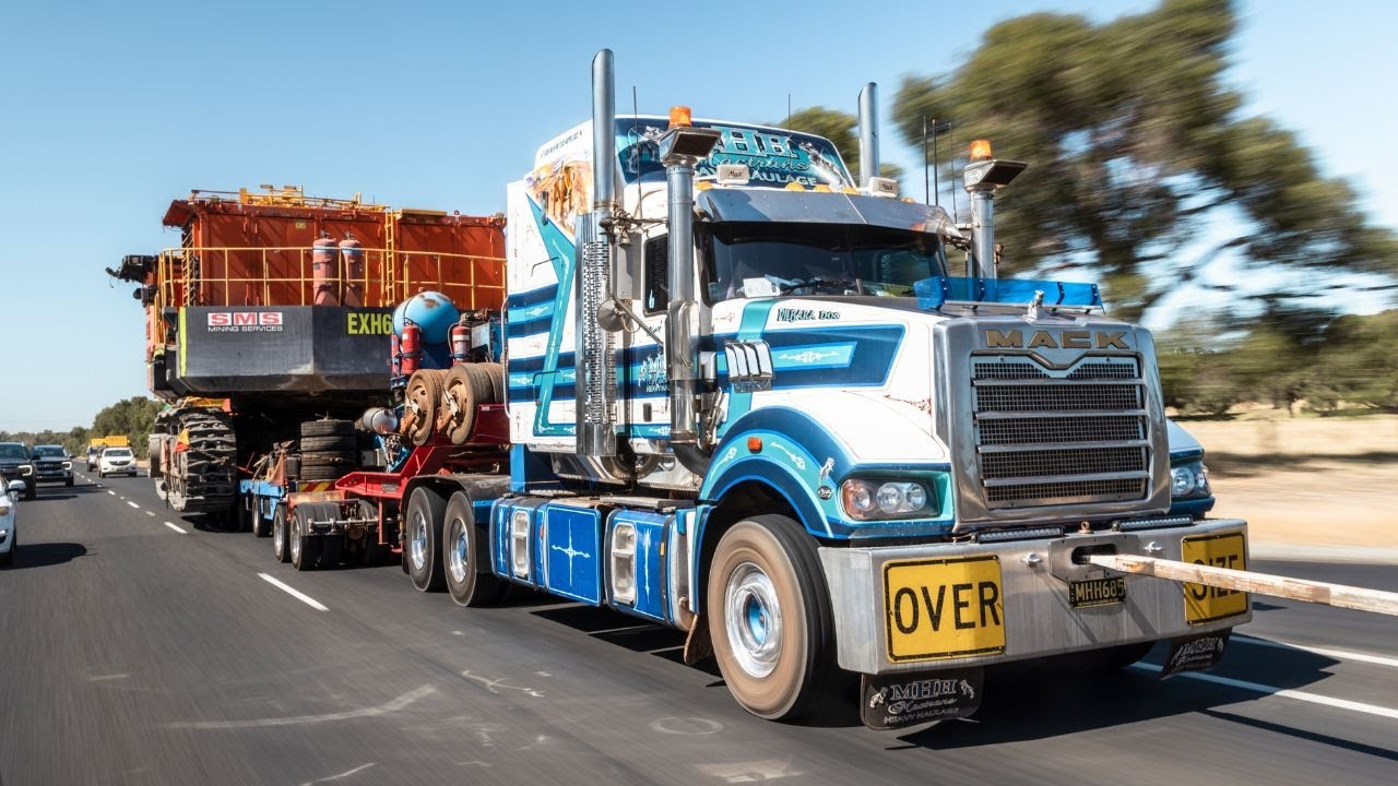 What Heavy Haulage transport is like in Australia - Mactrans Heavy ...