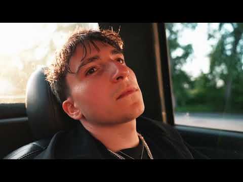 Token - Diary #2 - Lucky (Official Visualizer)