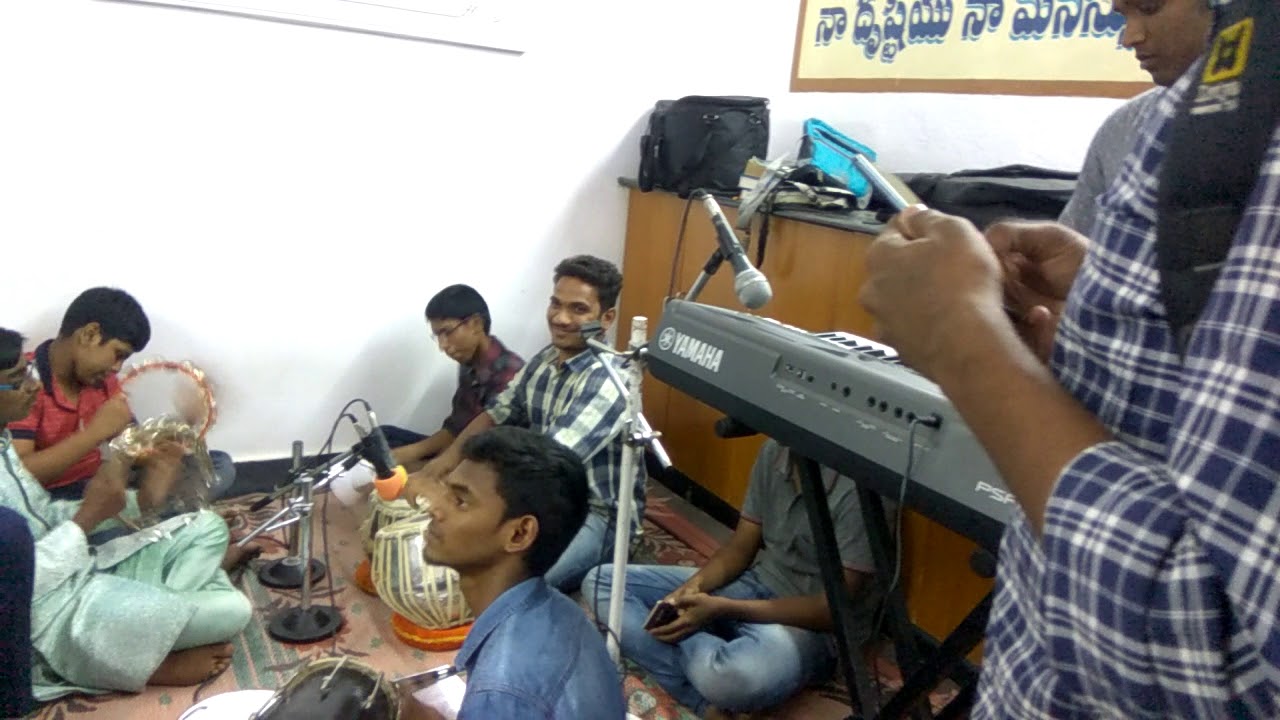 Oh Abraham issaku song.. 🎤🎹🎶. Bethaniah. Cpl Amberpet - YouTube