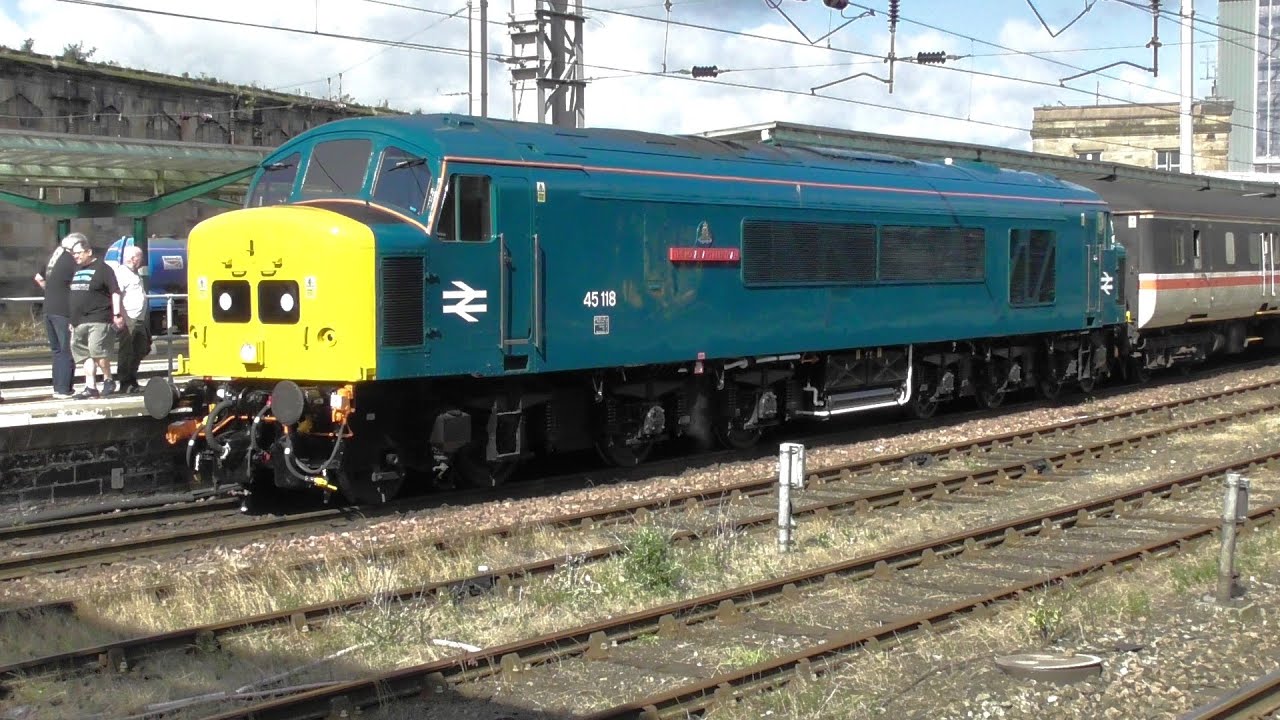 Class 50 No. 50050 & Class 45 No. 45118 - 'The North Western Wanderer ...