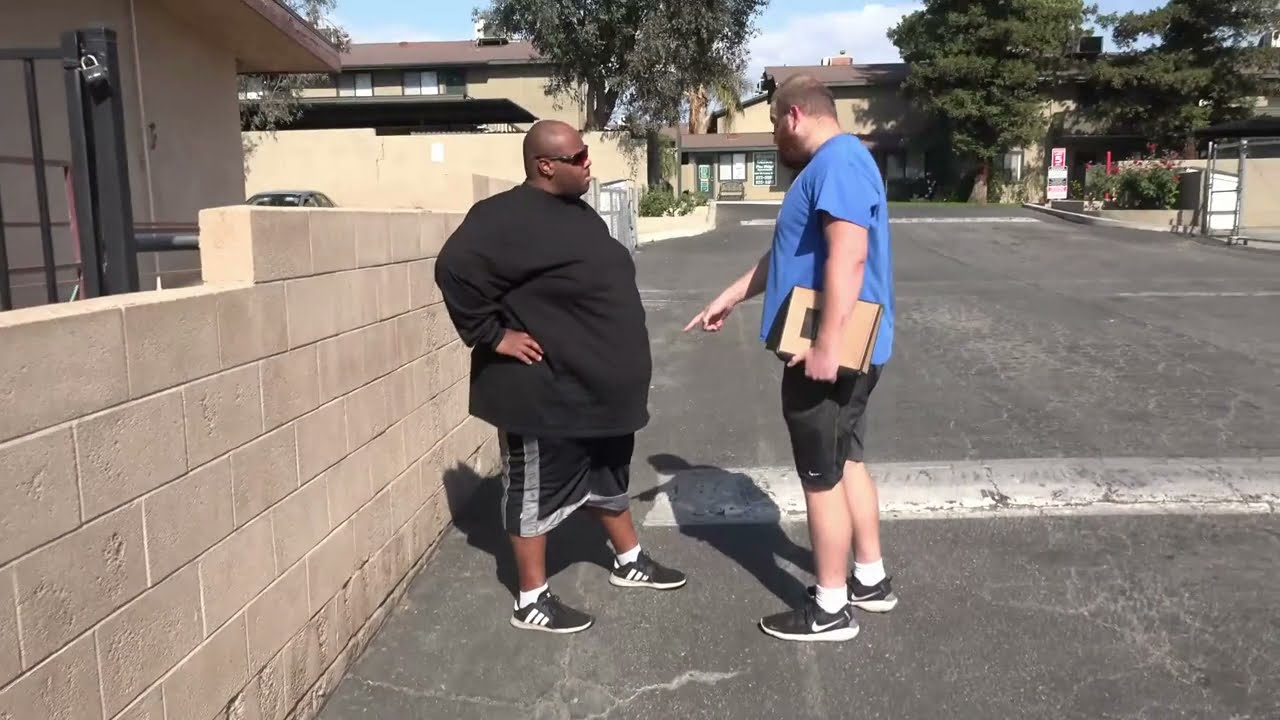 Edp Caught red handed trying to get a cupcake - YouTube