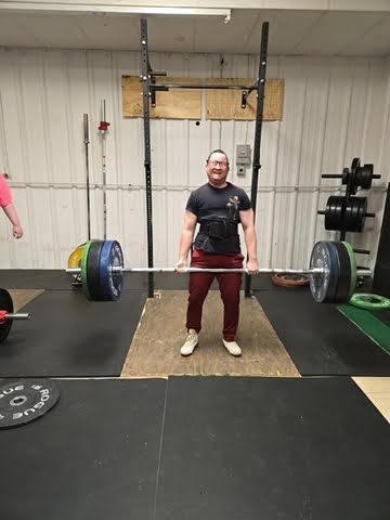 i deadlift a huge pr set with 285 pounds for 5 reps - YouTube