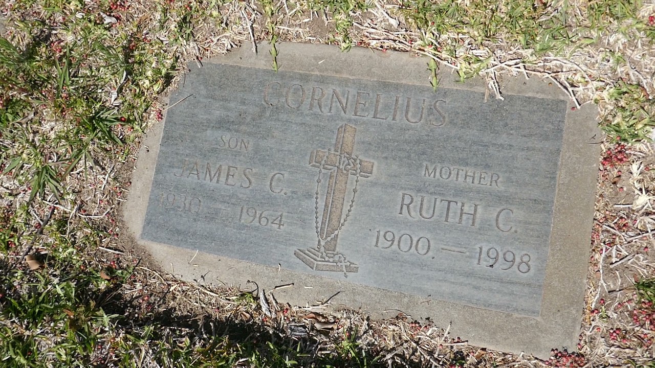 Actress Ruth Clifford Grave Holy Cross Cemetery Culver City California ...