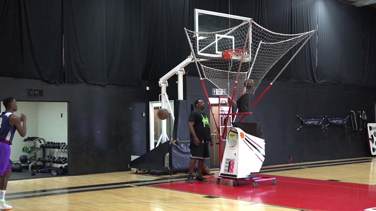 Frank Session Shows 'The Nitty Way' - YouTube