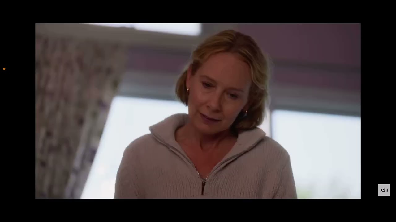I watch the Beau is Afraid trailer - YouTube