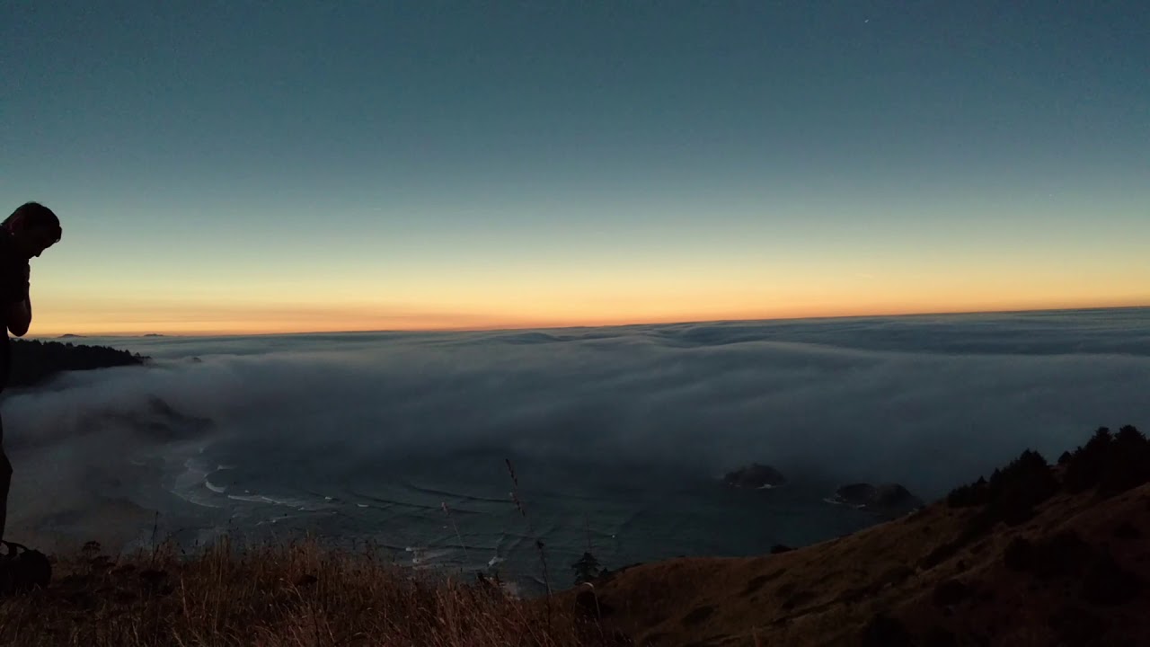 Full Eclipse Transition from the Oregon coast - YouTube