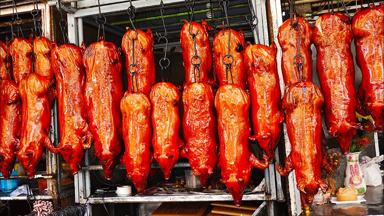 Street Food - Crispy Roasted PIGS / Incredible Street Food At O Ruessey ...