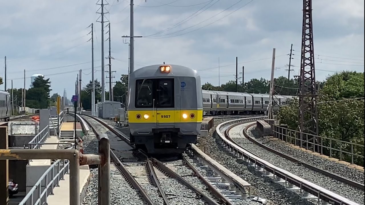 MTA Long Island RailRoad: AM Rush Hour Trains @ Floral Park (M3, M7, M9 ...
