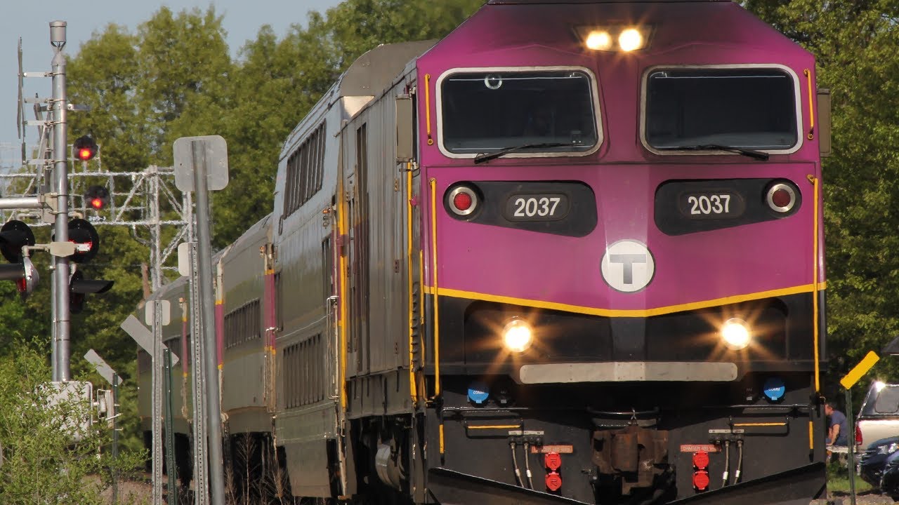 Modern MBTA MPI HSP46 Locomotive Stops at Shirley Station - YouTube