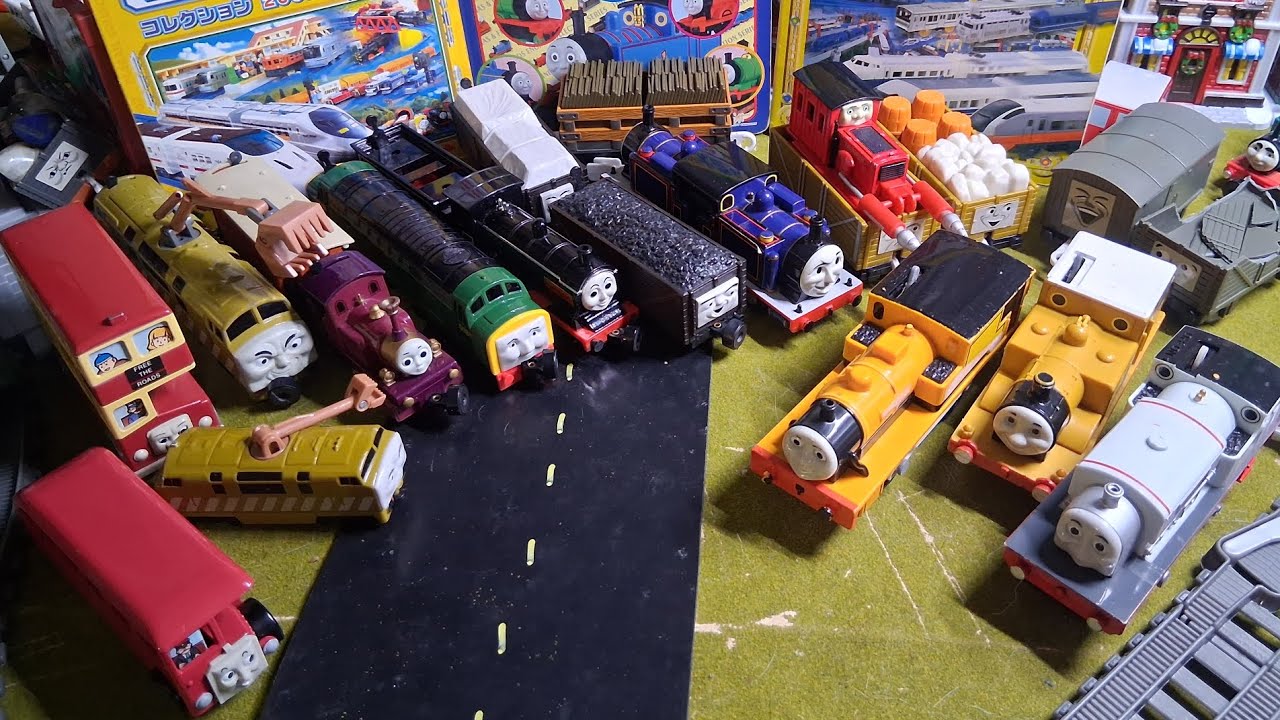 Unboxing Thomas Stuff From Japan! - YouTube