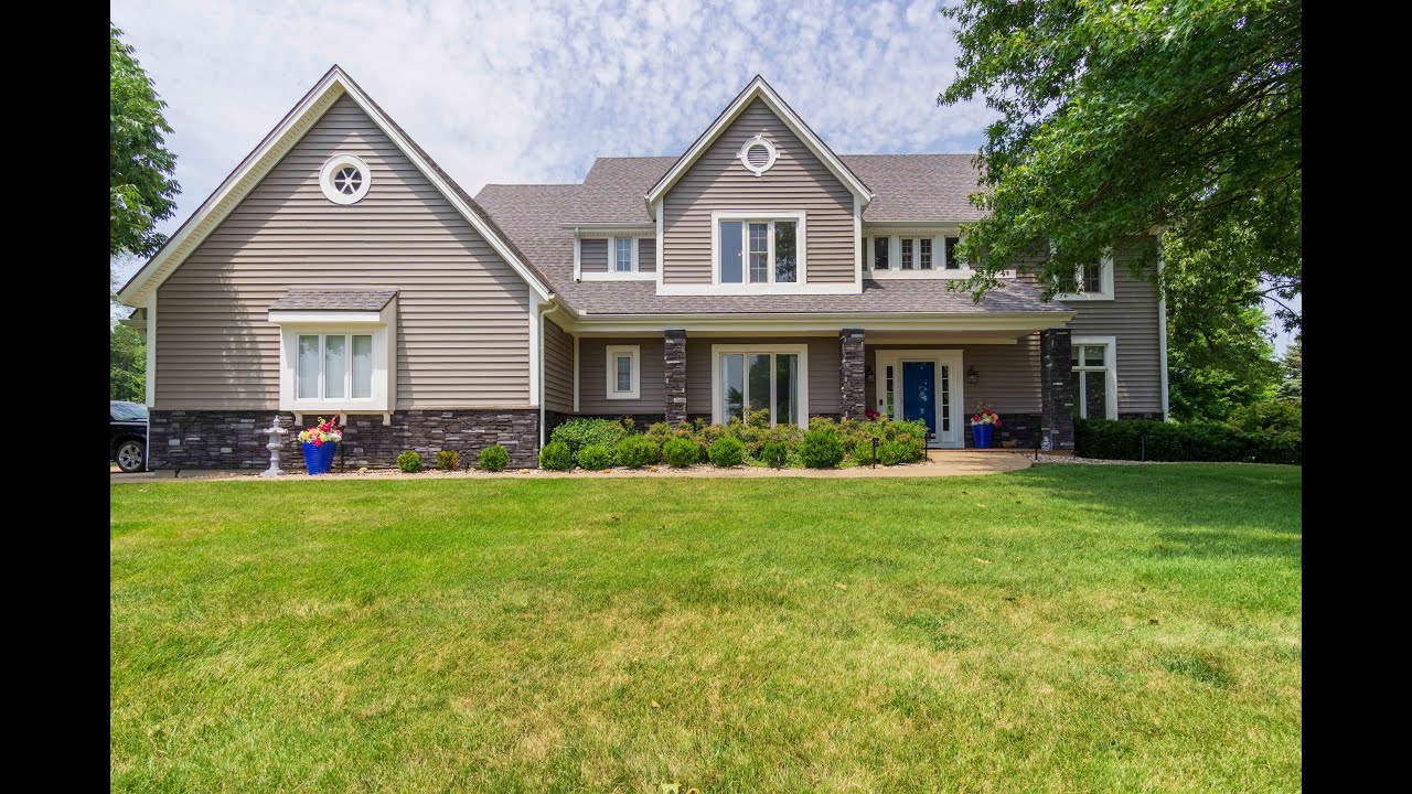 1711 Country Club Rd For Sale - YouTube