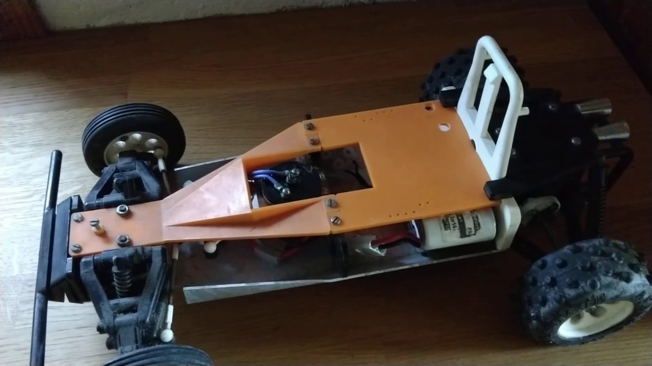 Mardave Apache RC Car - internals - YouTube