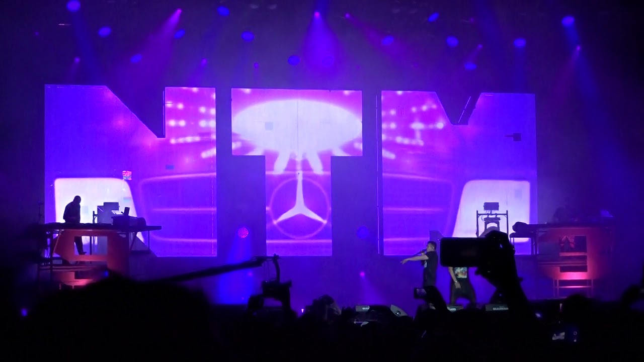 SUPREME NTM "Ma Benz" au festival Beauregard - YouTube