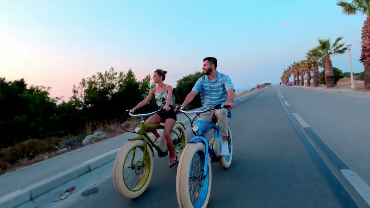 Rayvolt Beachin, the summer e-bike - YouTube