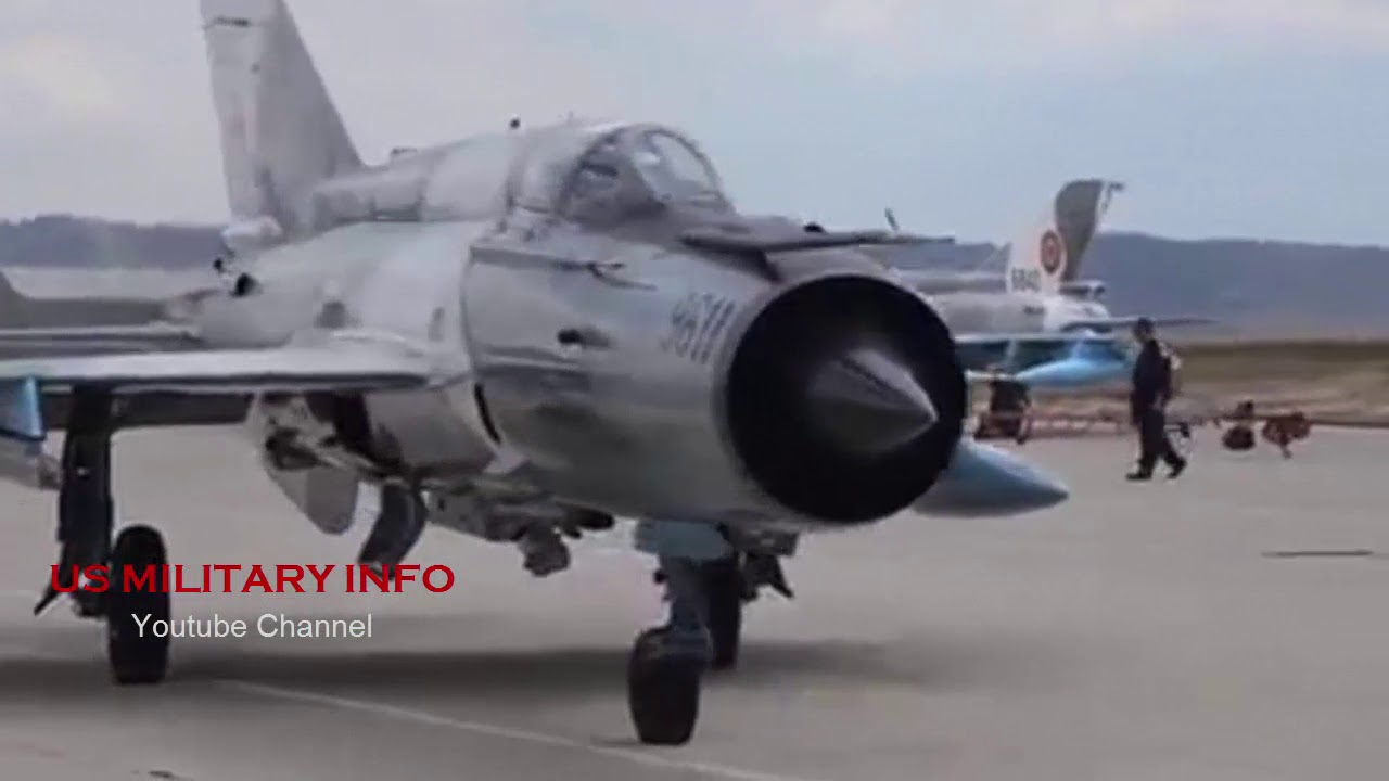 EXTRA POWERFUL Romanian MIG 21 LanceR Fighter Jets Takeoff and Cockpit ...