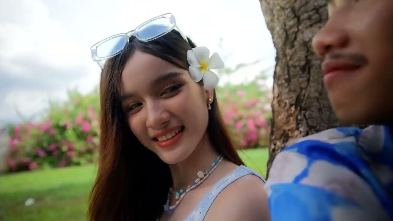 YCN Rakhie, Mut Phearin - មួយនាង! (My Angry Bird!) [Official Lyric Video]មួយនាងមួយ កុំខឹងយូរពេក ...