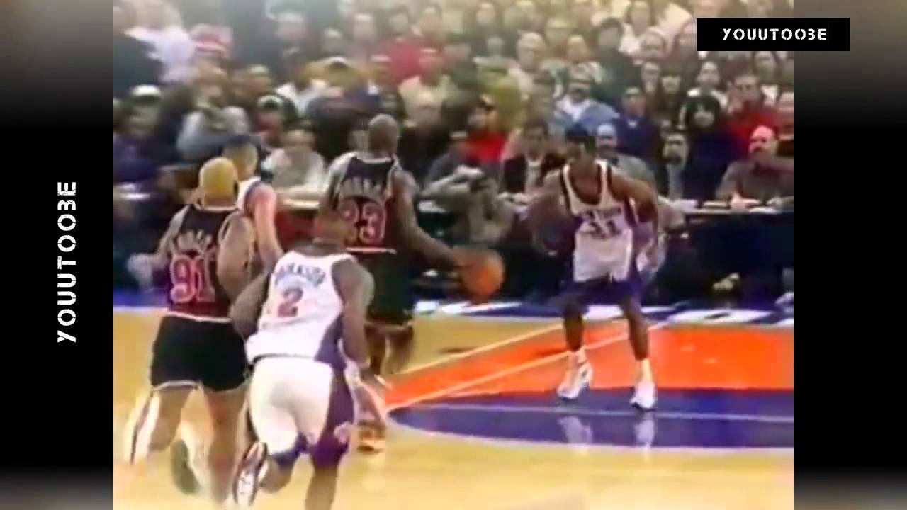 Michael Jordan Spin Dunk vs Knicks 1998 - YouTube