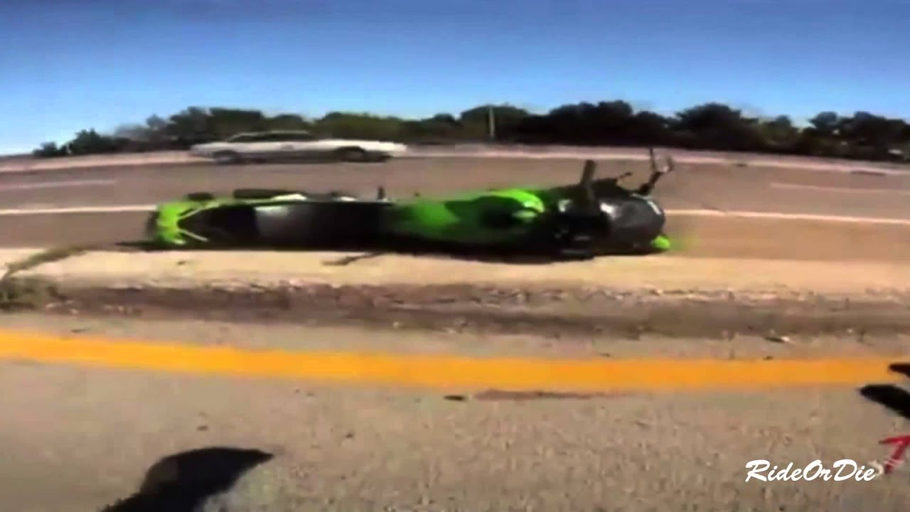 Motorcycle Crash "Cornering too fast" - YouTube