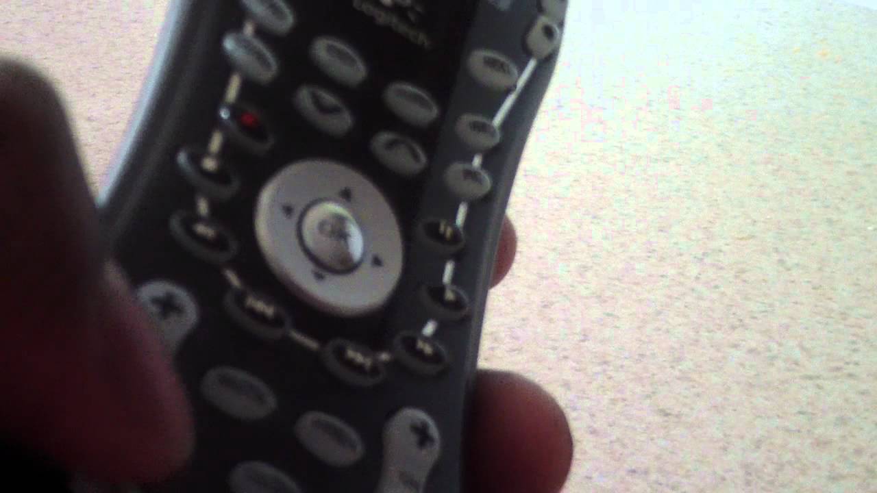 LOGITECH HARMONY REMOTE 620 REVIEW - YouTube