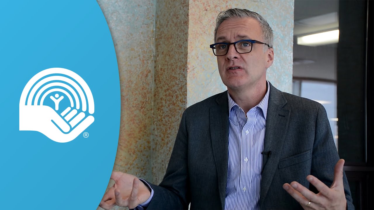 Dr. Stephen Gaetz: solutions to stop youth homelessness in Canada - YouTube