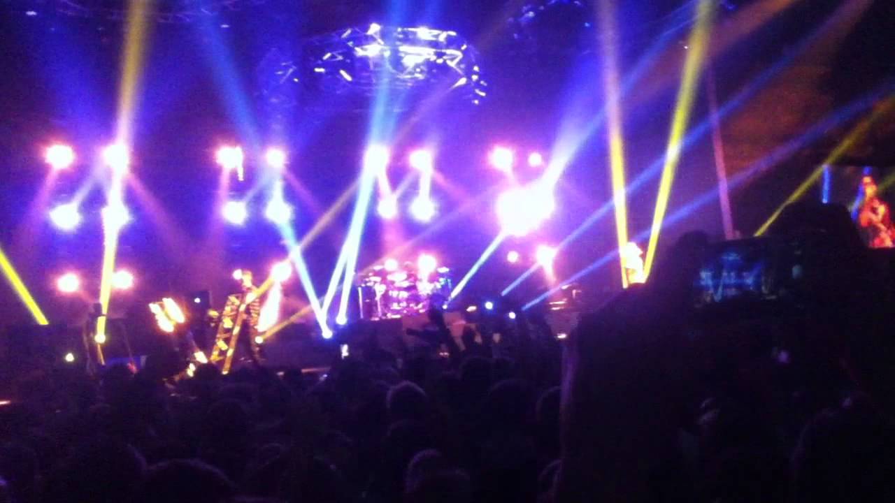 EXAMPLE LIVE - Arena Tour 2013 - Bournemouth BIC - YouTube