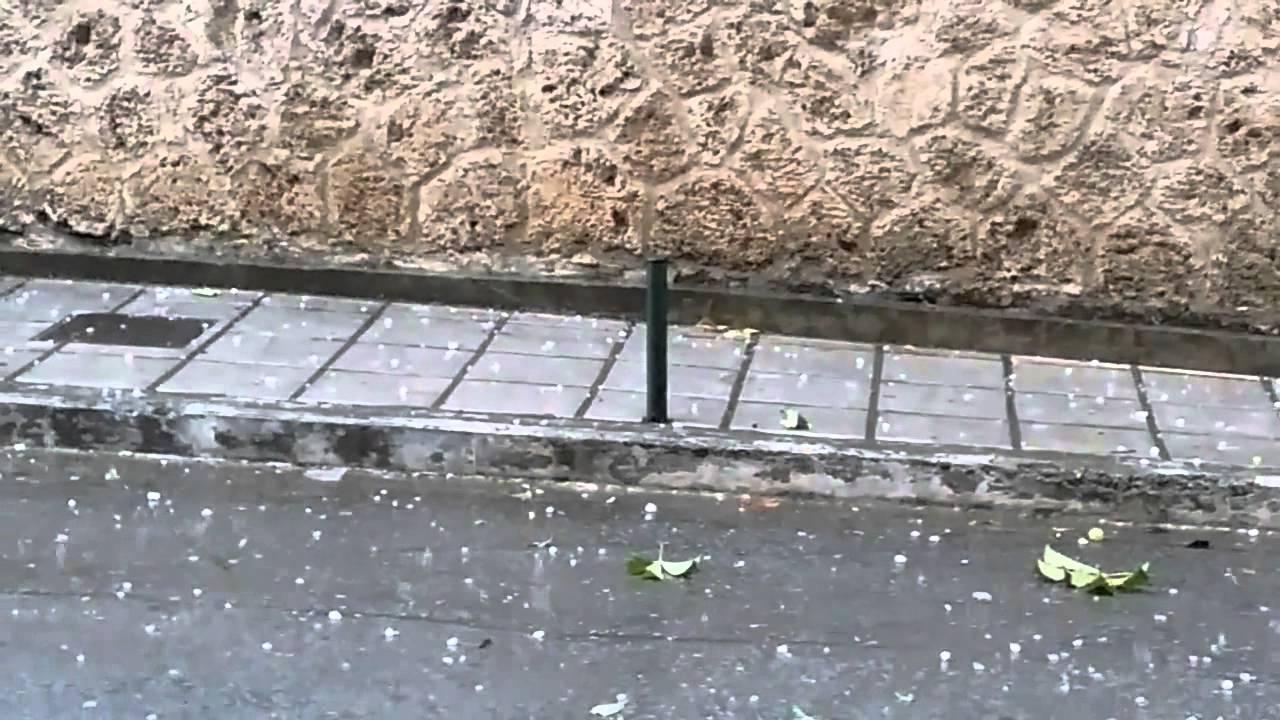 ΚΑΤΑΣΤΡΟΦΙΚΟ ΧΑΛΑΖΙ ΣΤΗ ΝΑΟΥΣΑ 22/7/2014 - YouTube