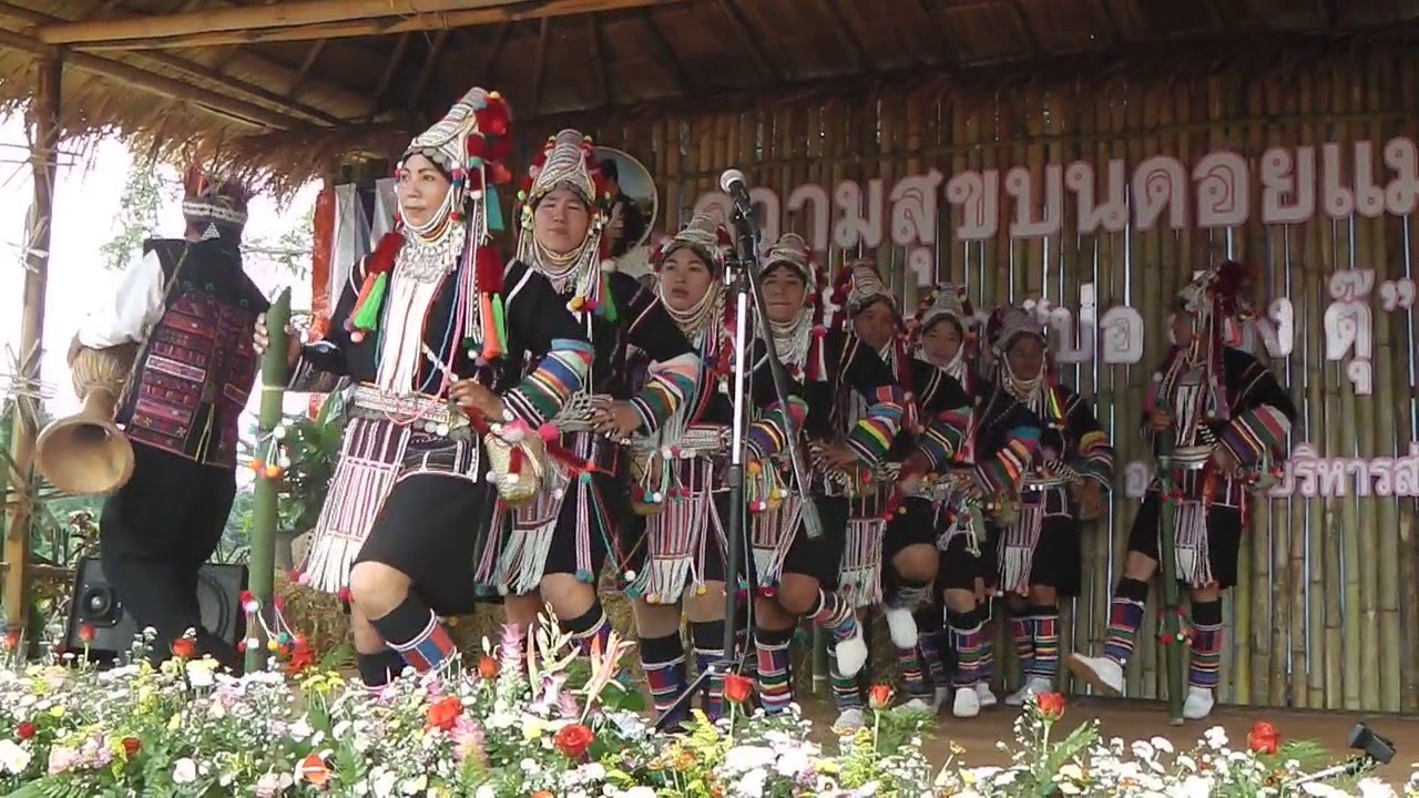 Akha dance "U Lo part-4(from swing festival of Akha) - YouTube