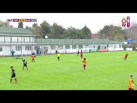 Galatasaray U17-Beşiktaş U17. Maçın Cüneyt Çakır’ı dikkatli izleyin