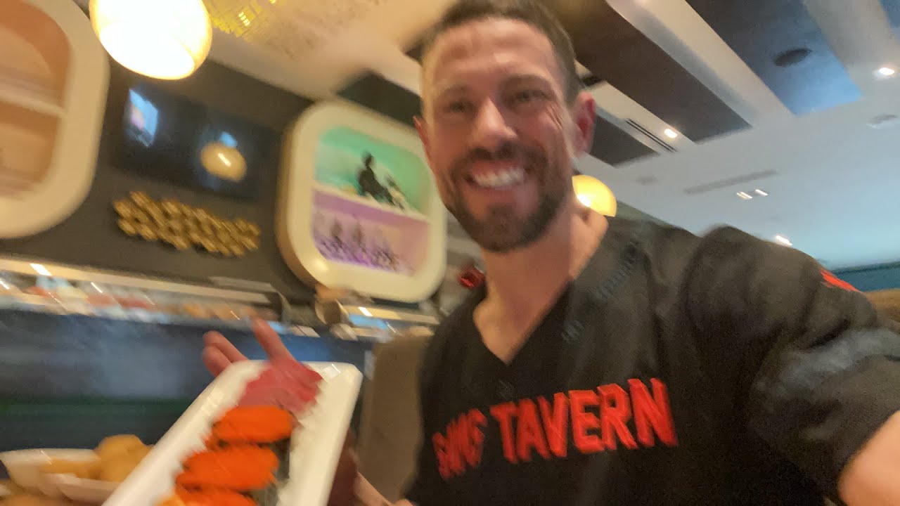 Scott Eats is Live AYCE SUSHI!! - YouTube