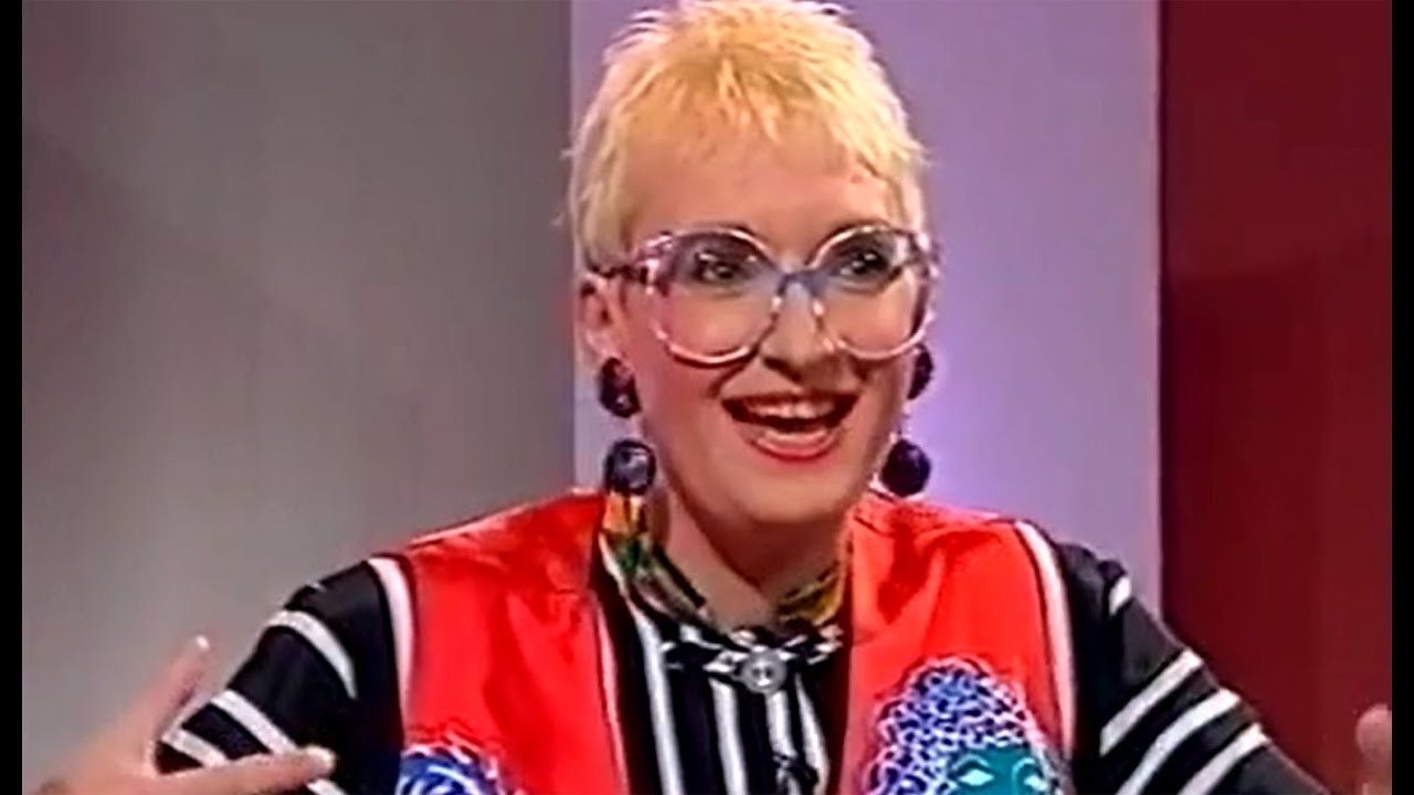 Pebble Mill Encore: Su Pollard Interview - YouTube