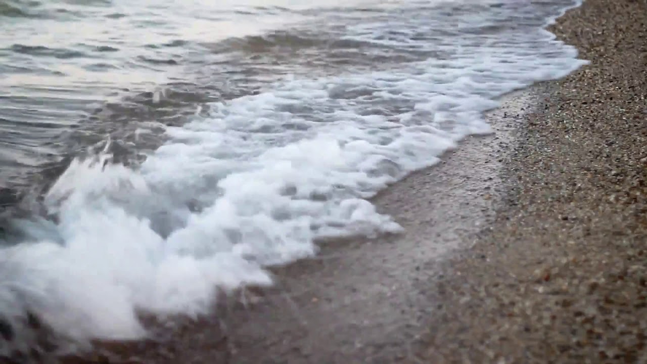 [10 Hours] Gentle Beach Waves in Close Up SLOW MO - Video & Audio ...