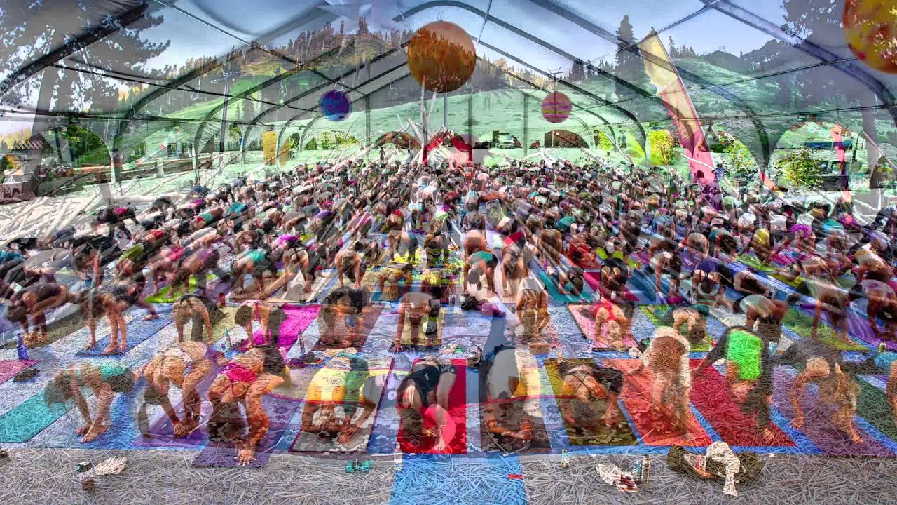 Wanderlust 2011 Timelapse - YouTube