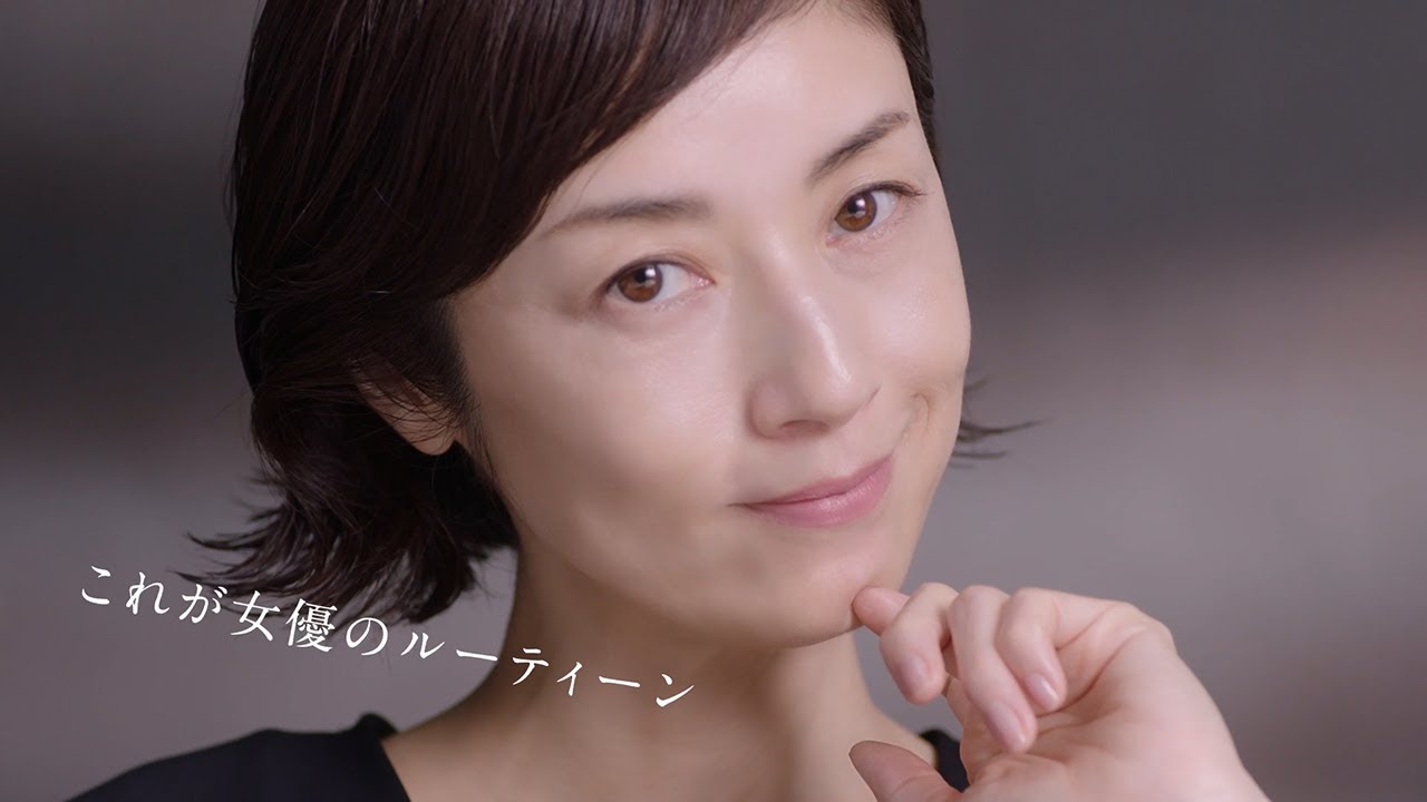 高岡早紀、すっぴん風メークで美の秘訣語る 「EFFECTIM」新ウェブ動画「美の秘訣」編 - YouTube