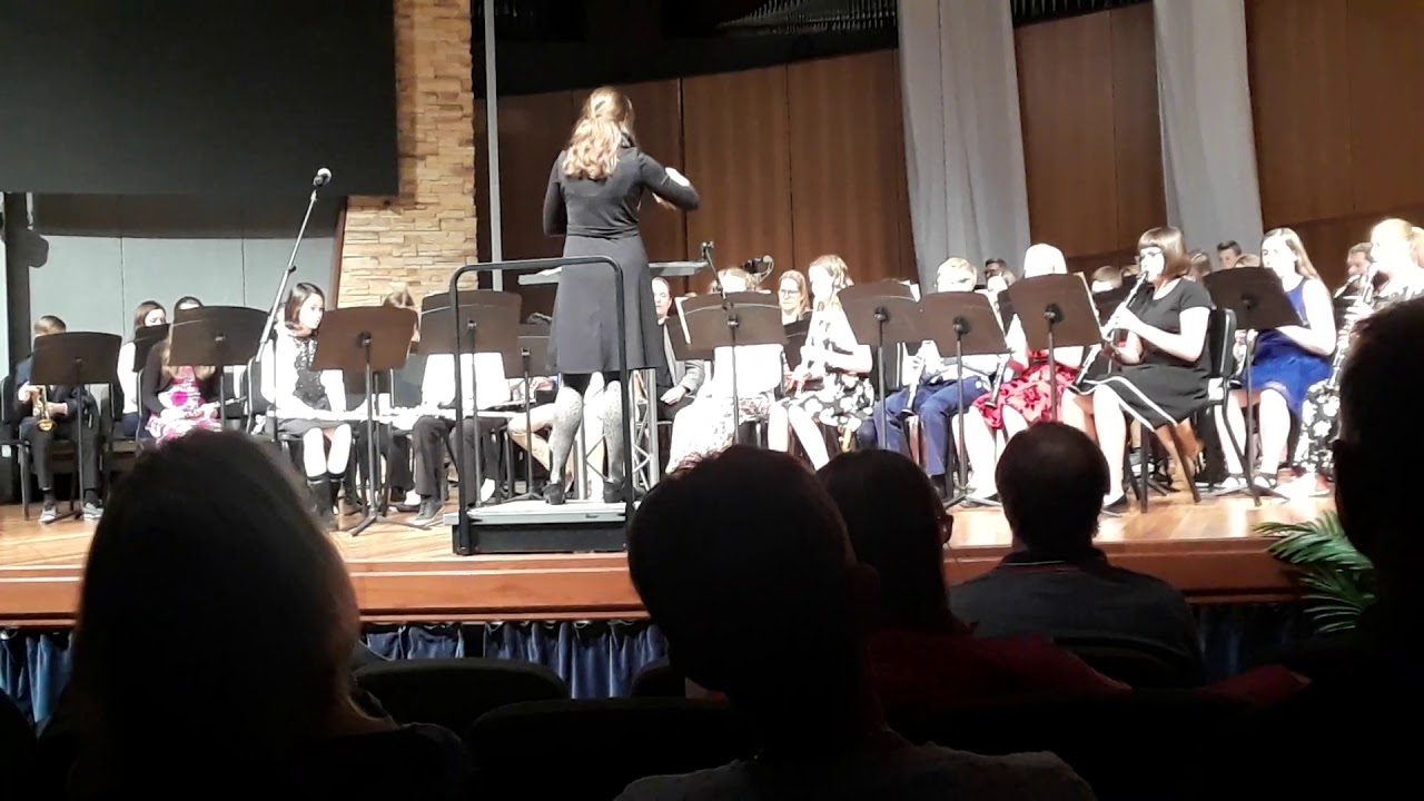 Hannah concert Fiddler - YouTube