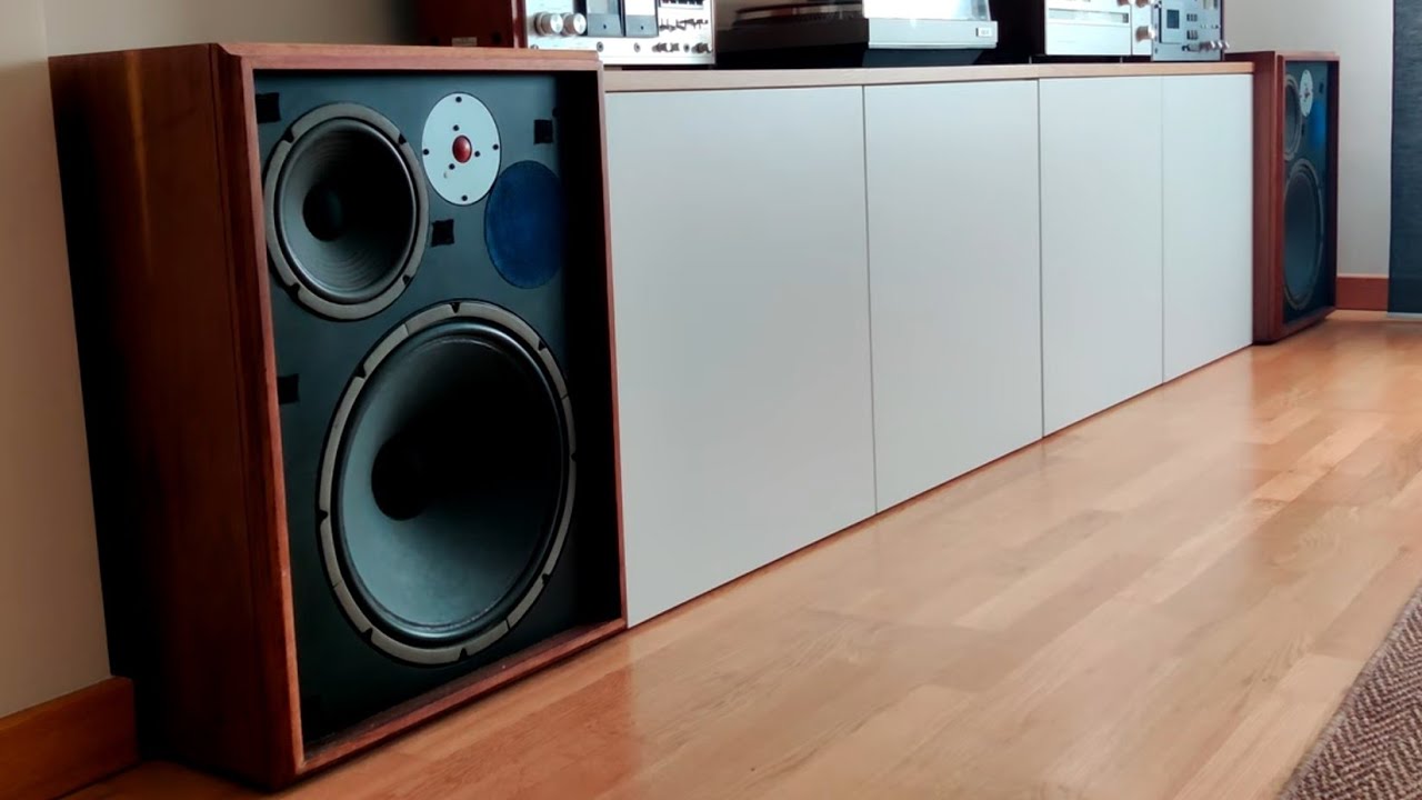 Jensen Model 6 year 1️⃣9️⃣7️⃣7️⃣ vs Aura Av100 MKI year 1️⃣9️⃣9️⃣3️⃣ - YouTube