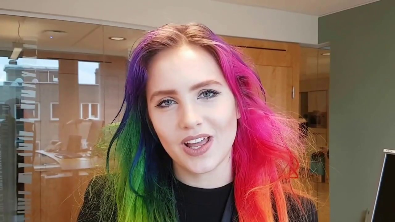 Linnéa Claeson presenterar sig - YouTube