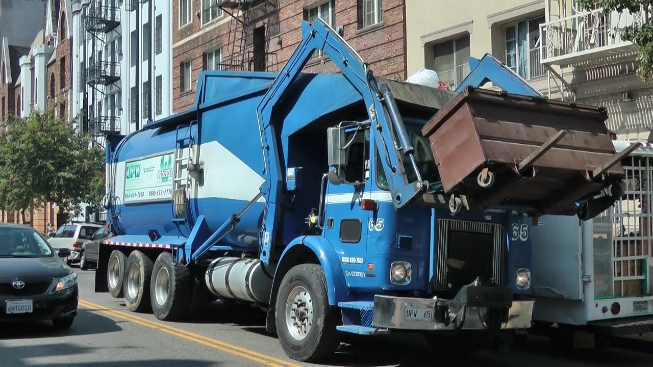 Amrep Hardox Front Loader: United Pacific Waste - YouTube