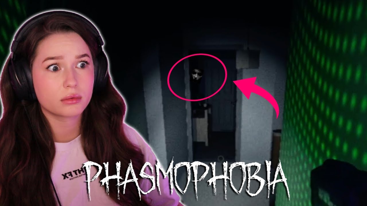 3 Girls vs Phasmophobia! - YouTube