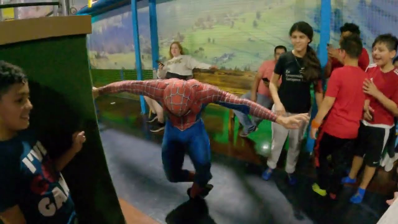SPIDER-MAN TAKES OVER TRAMPOLINE PARK!! - YouTube