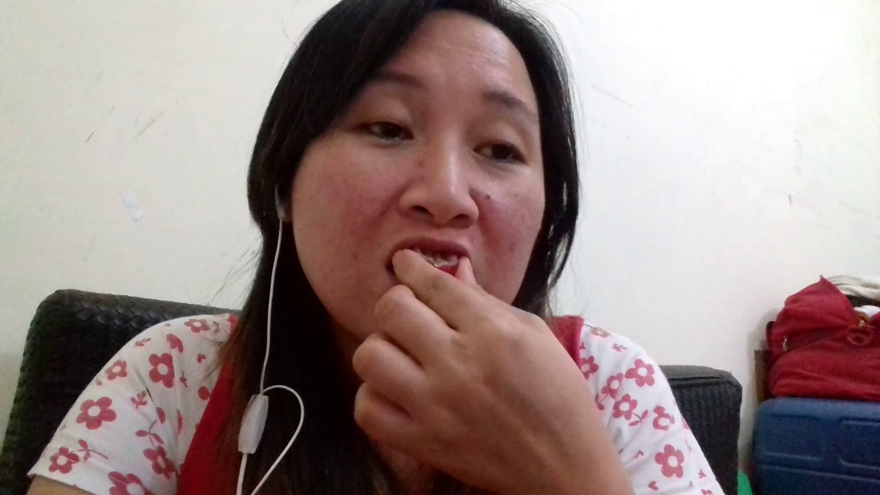 EATING RED GRAPES | ASMR - YouTube