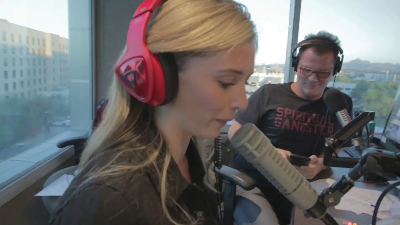 Delaney's DMs! - YouTube