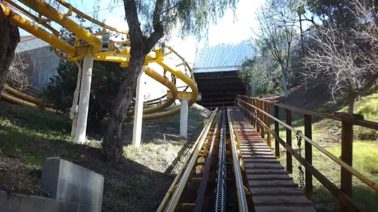 Gold Rusher - Six Flags Magic Mountain - Front Row (4K HD POV ...