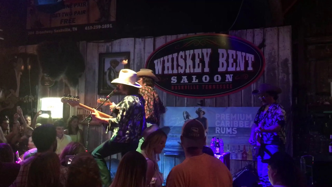 Drinking Problem, Midland at CMA Fest 6-8-17 - YouTube