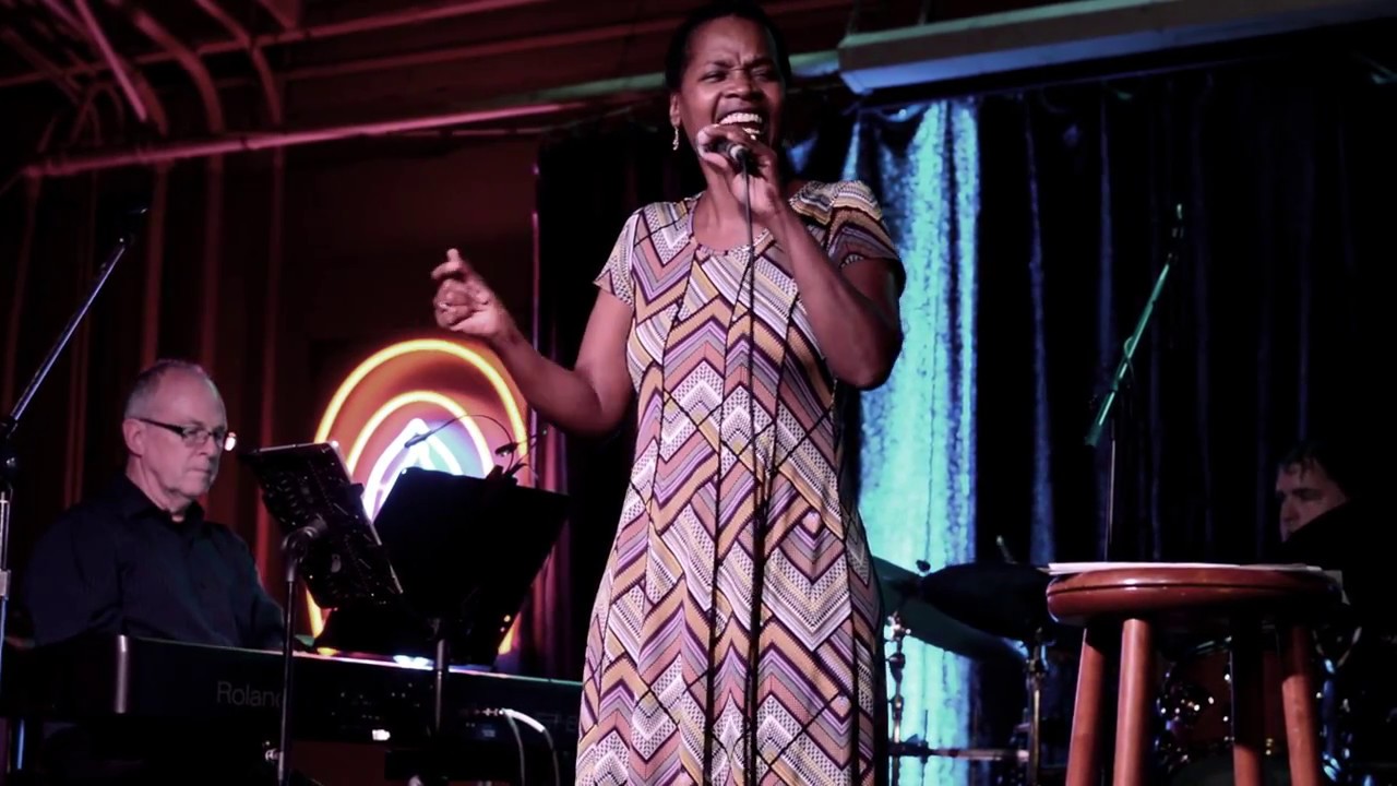 LaVon Hardison - Feelin' Groovy - YouTube