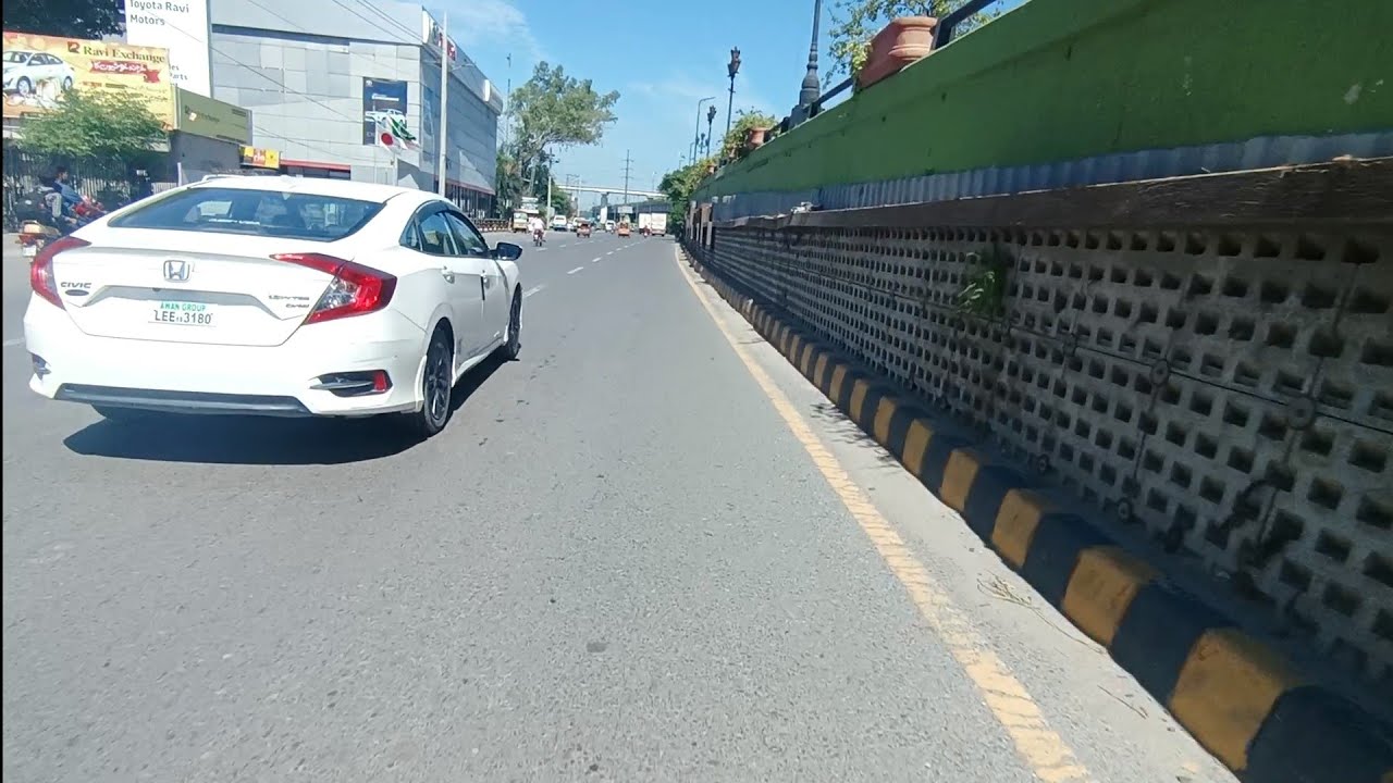 Multan Road to Lahore - YouTube