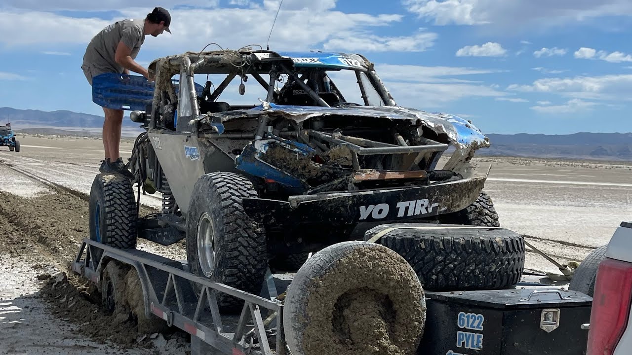 Mobbing offroad race trucks a little too hard!! #offroad #offroading # ...