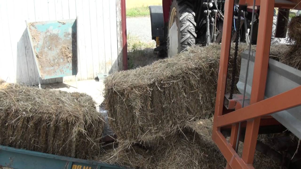 Omas CB170/S small bale collector - pt 5 - YouTube