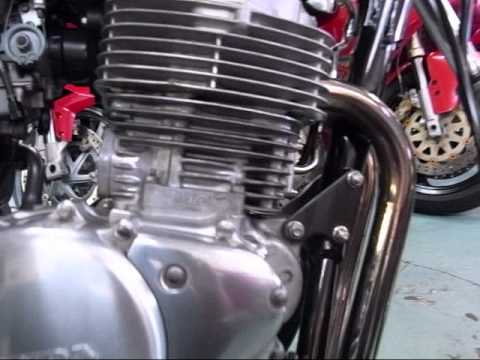 Honda CB400SS - YouTube