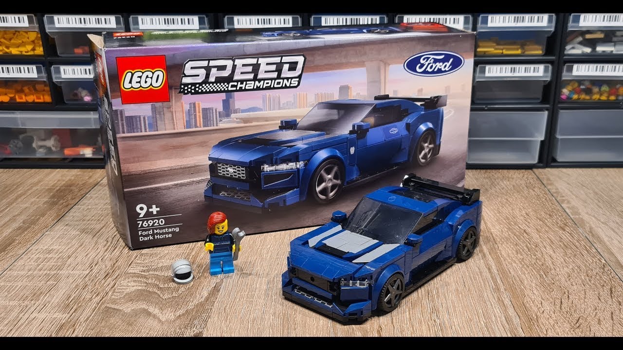 Building my first lego set pt 2 - YouTube