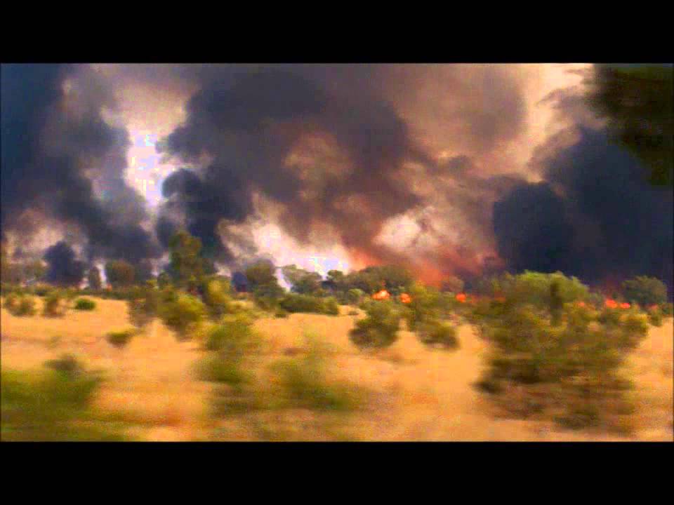 Fire tornado at Uluru - YouTube